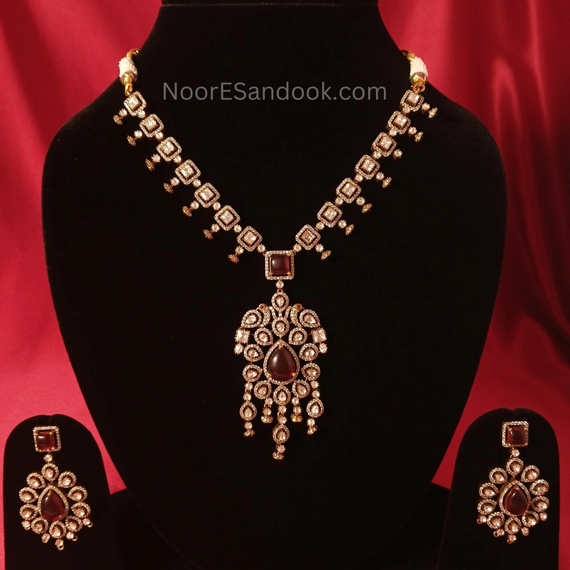 Mohini Victorian Necklace Set- Red – NoorESandook